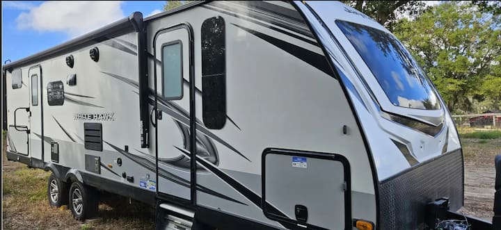 Cozy Family Retreat: 2022 Jayco White Hawk 29bh - Midland, TX