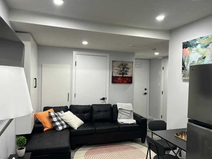 Cozy - Relaxing Getaway | Feels Like Home - Edmonton