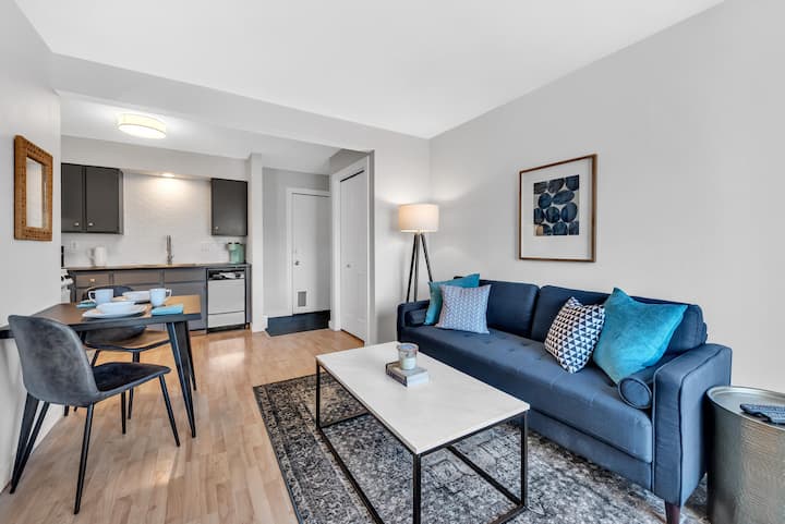 No Airbnb Fee | Easy To Love | Style | Comfortable - University of Colorado Boulder,Boulder