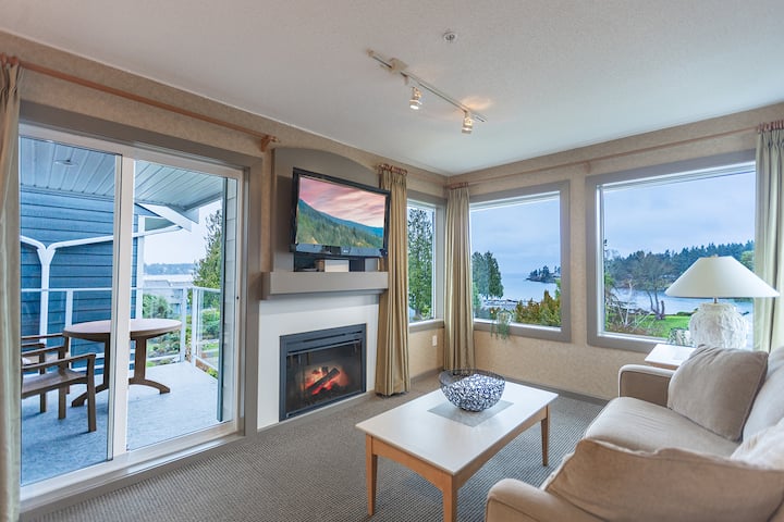 Sea Shore Retreat Feel At Home By The Sea - Parksville