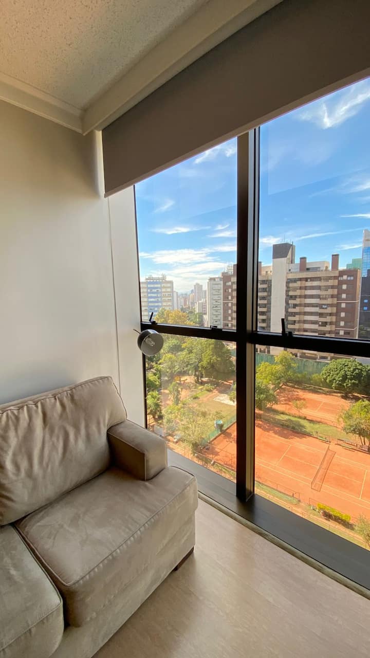 Apartamento No Moinhos De Vento. - Porto Alegre