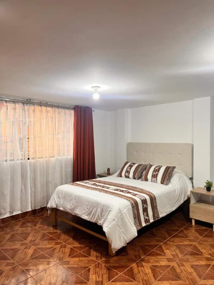 Habitación Amplia Con Baño Privado - Huaraz