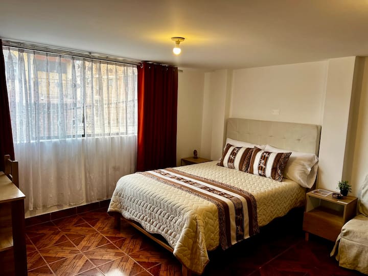 Habitación Amplia Con Baño Privado - Huaraz