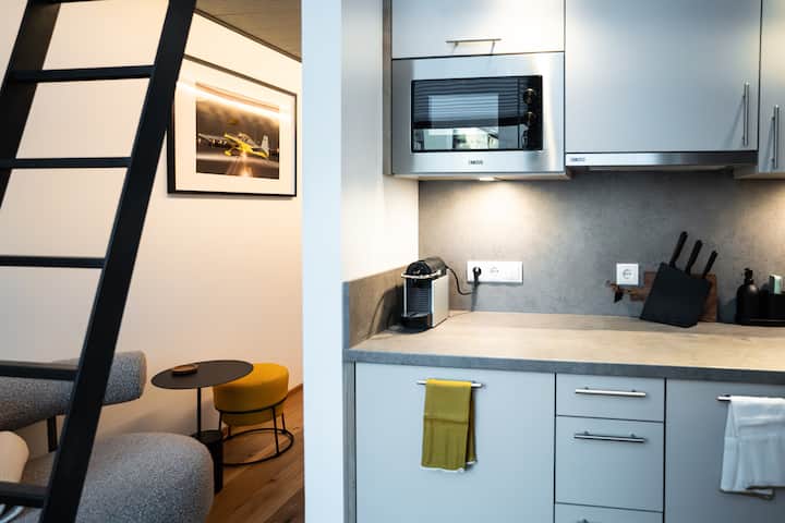 Microloft City Innsbruck - Hangar East - Innsbruck