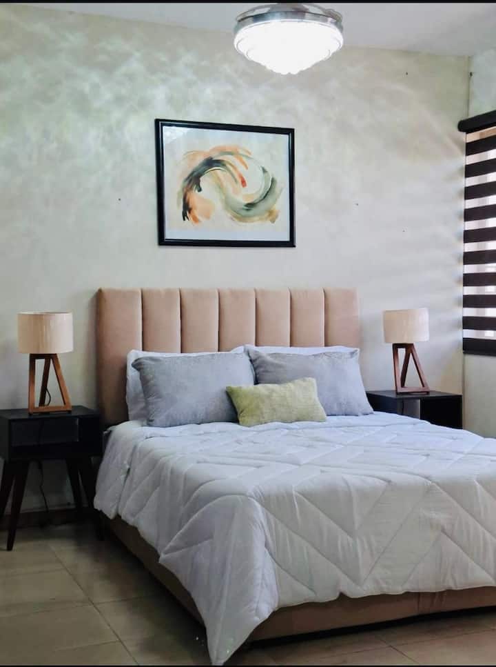 Hermosa Y Amplia Suite - 몬테레이