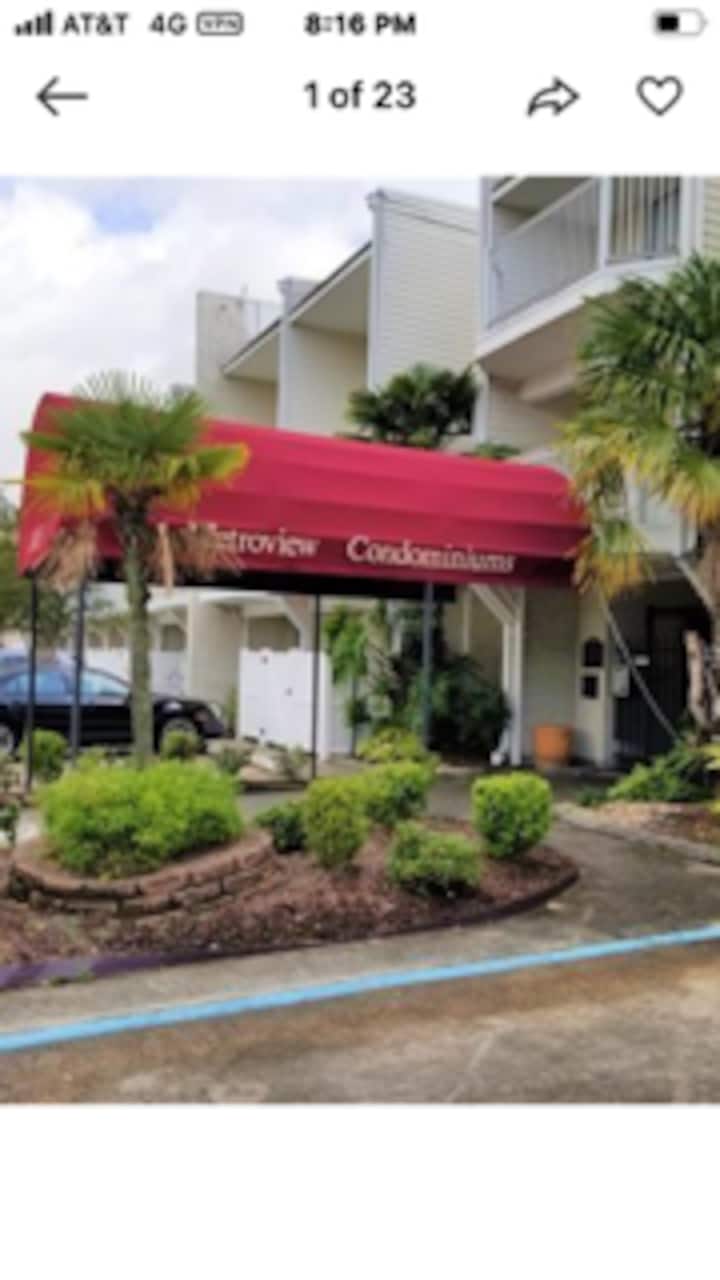 Sweet Retreat In Metairie - Kenner, LA