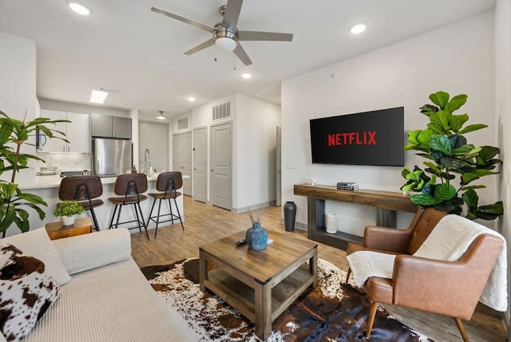 The Stockyards Crossing | Pool • Gym •Free Parking - North Side - Fort Worth