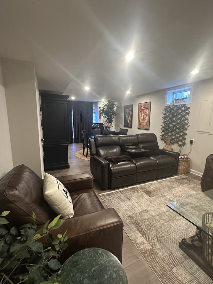 2 Bedroom Basement With Washer/dryer - Ashburn, VA