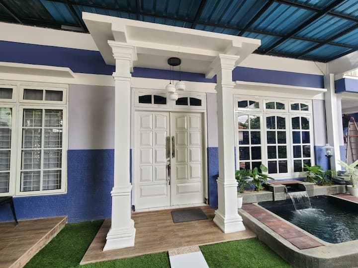 Omesh Homestay - Banyuwangi