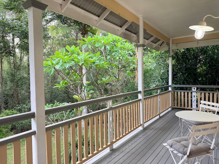 Room For A Pony - Little House - Gold Coast