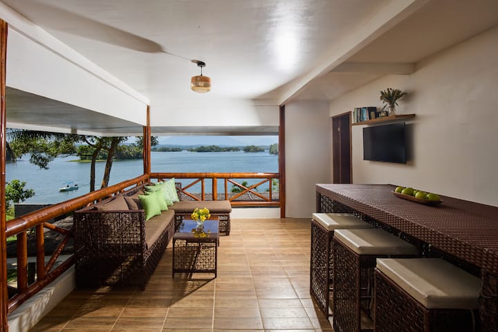 Lakeview Terrace Villa - Cavinti