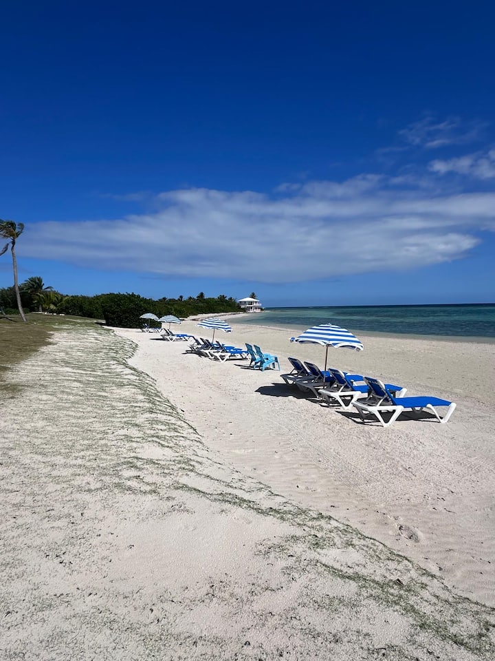 Modern Studio • King Bed & Secluded Beach - Anguilla