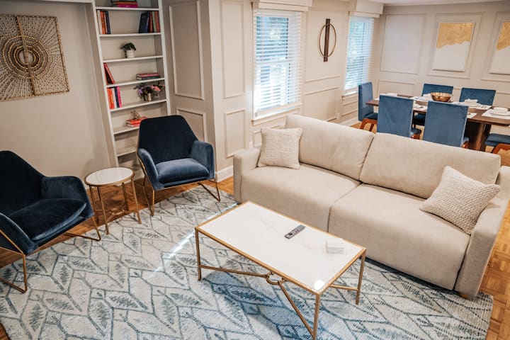 The Golden Hour. Near Canton Hof And Attractions - Canton, OH