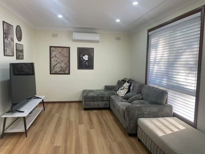 Rzb Whole House - Castle Hill