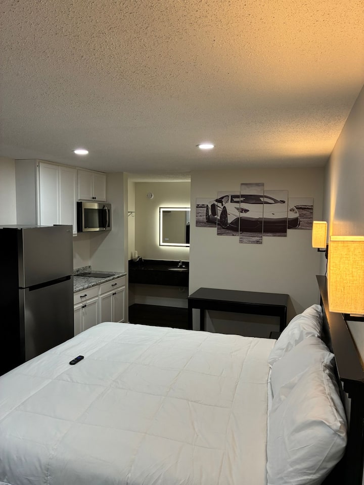 Suite Stays - Talladega - Talladega, AL