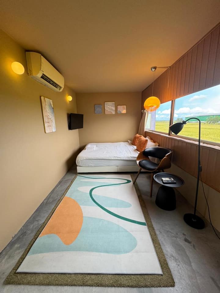 Padibox - 1 Double Bed With Ac, Window View - Malaysia