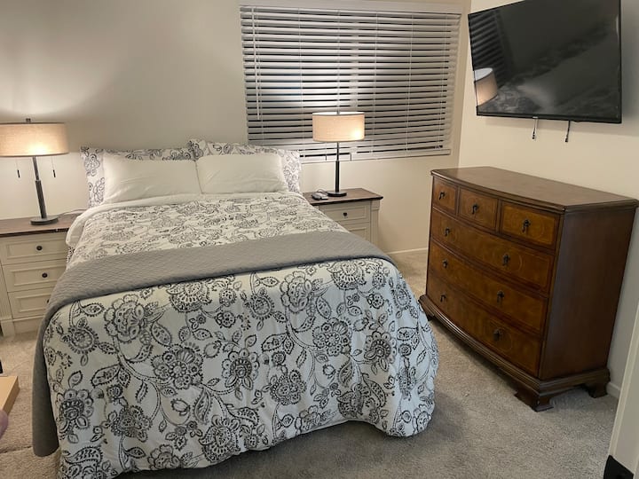 Elegant & Comfortable - Valley Center, CA