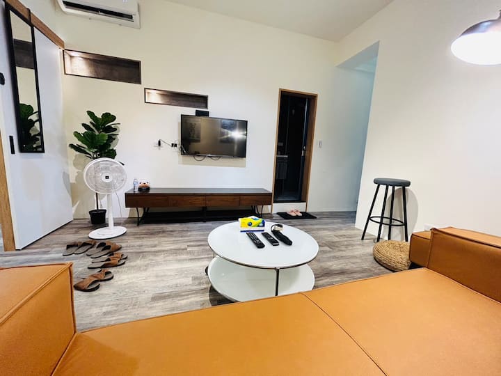 【西門町正核心】唐吉訶德 1 秒｜捷運西門站｜2房可住4人｜鬧中取靜 Jan-discount - Taipei