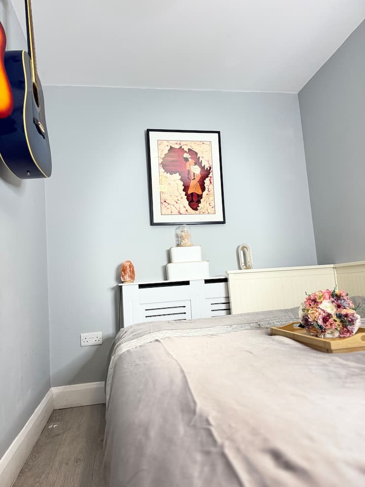 Safe And Sound - Bray