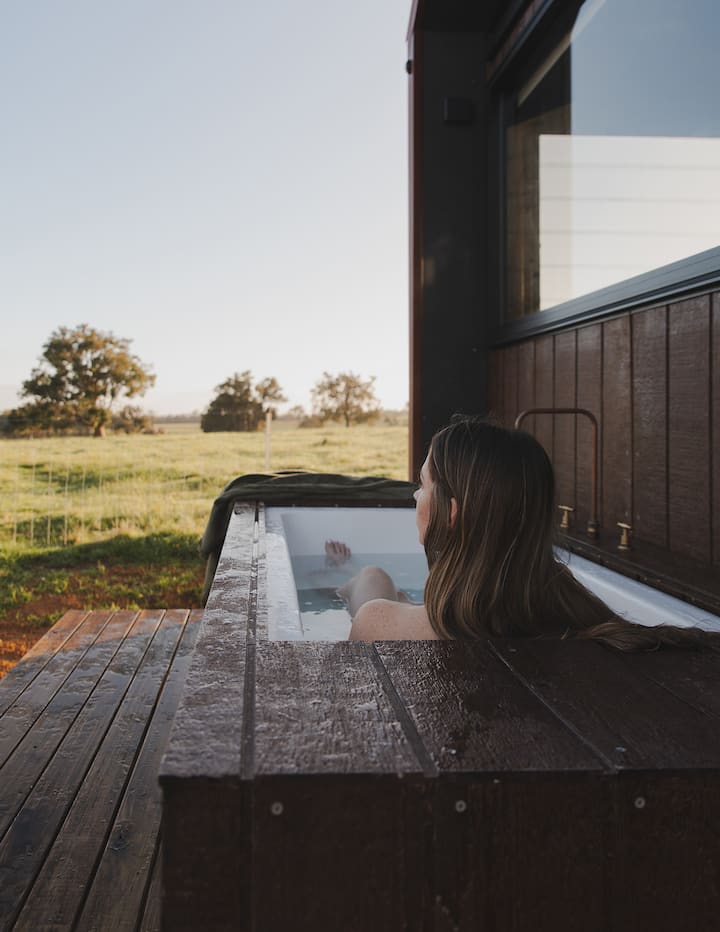 Hidden Cabins | Margot | Secluded Tiny Farm Stay - Bunbury
