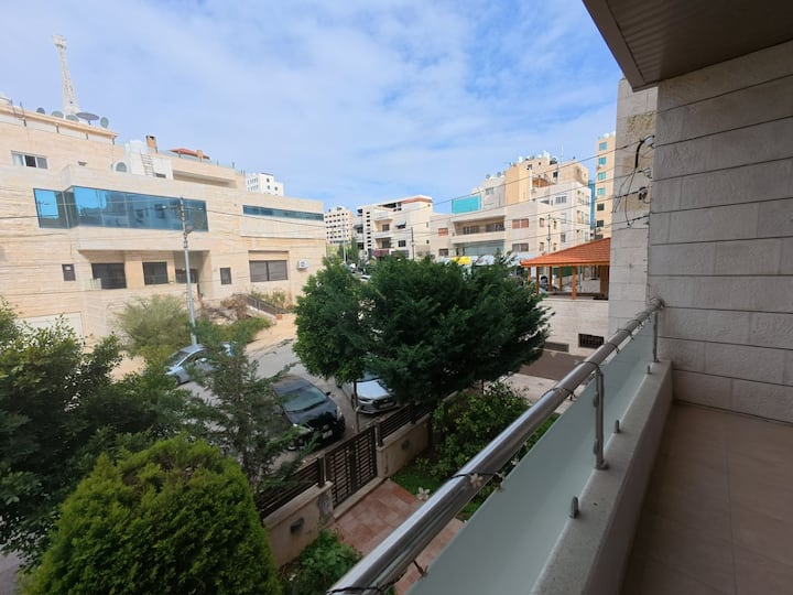 222 Sqm With All Facilities, Um Al Summag - Jordan