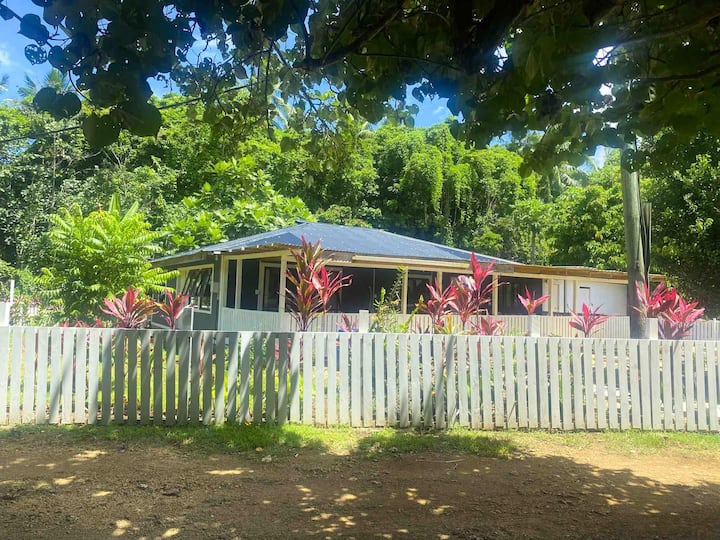 Hidden Forest Getaway - Tonga