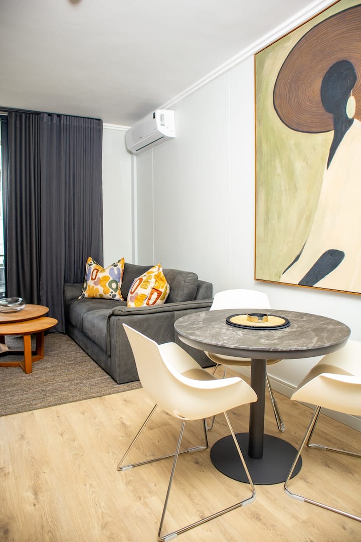 Ellipse Waterfall Premium Apartments - Blue - Midrand