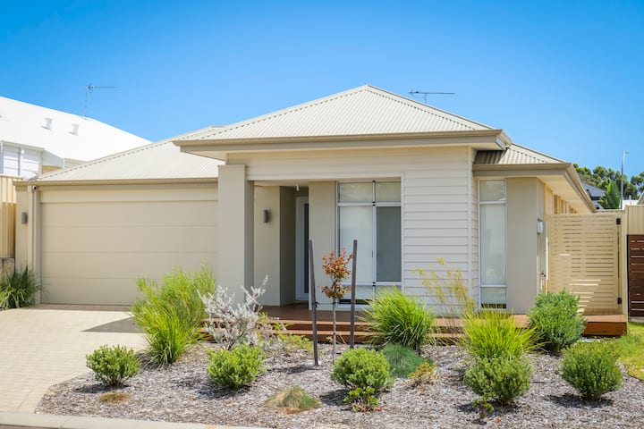 Waterville Retreat | Walk To Town | Full Ac | Golf - Dunsborough