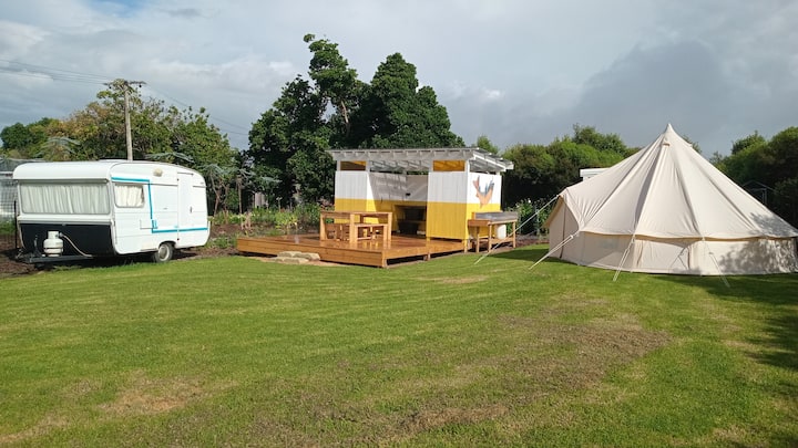 Swell Seekers
A Relaxed Basecamp Near Surf & Shops - Raglan