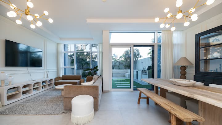 Luxury Duplex With Private Garden, Banyan Tree Jlt - Dubai Marina