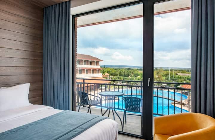 Welcom To Al Khuwayr Building - Muscat