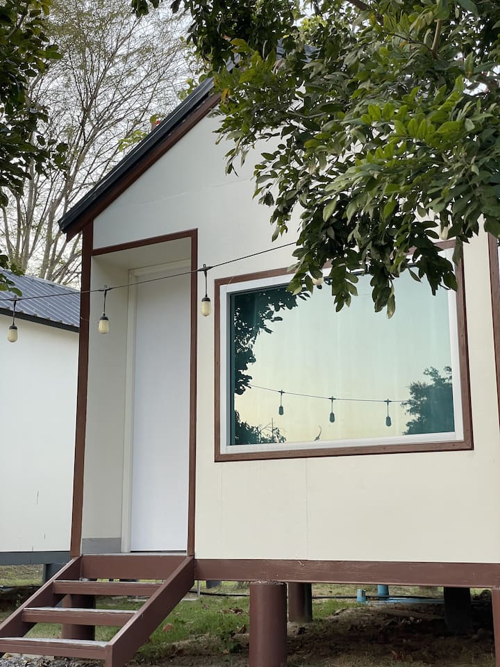 River Chill Room 2 - Mueang Ang Thong District