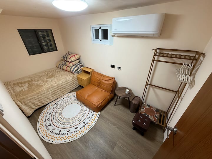 精緻單人套房/專屬衛浴 - Kaohsiung City