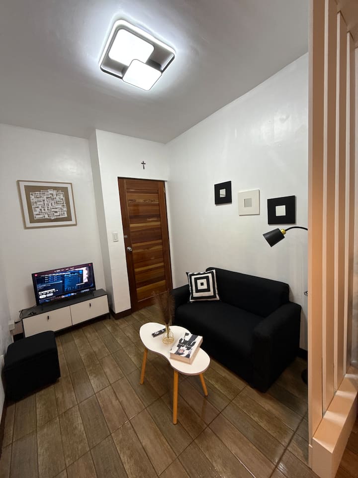 Macnet H-apartment Unit In Lipa-1050/night - Mataas Na Kahoy