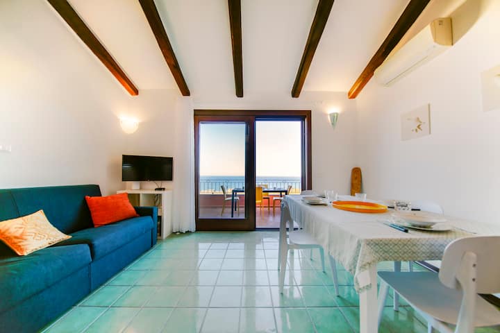 Cozy Apartment Sea View - Castelsardo