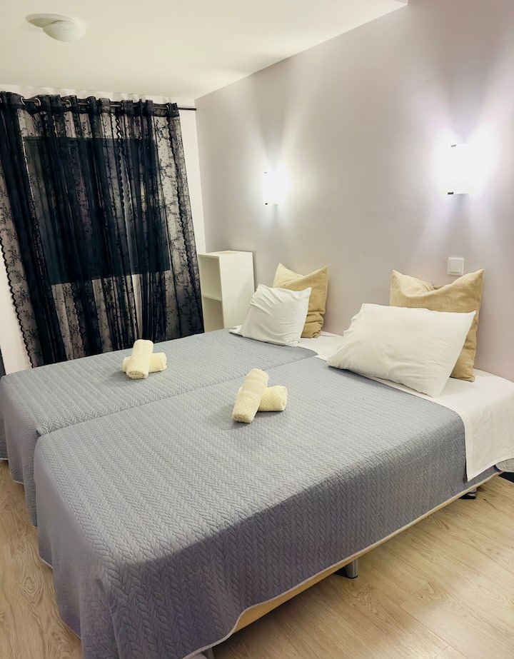 Alojamento Central 1 - Quarto - Funchal