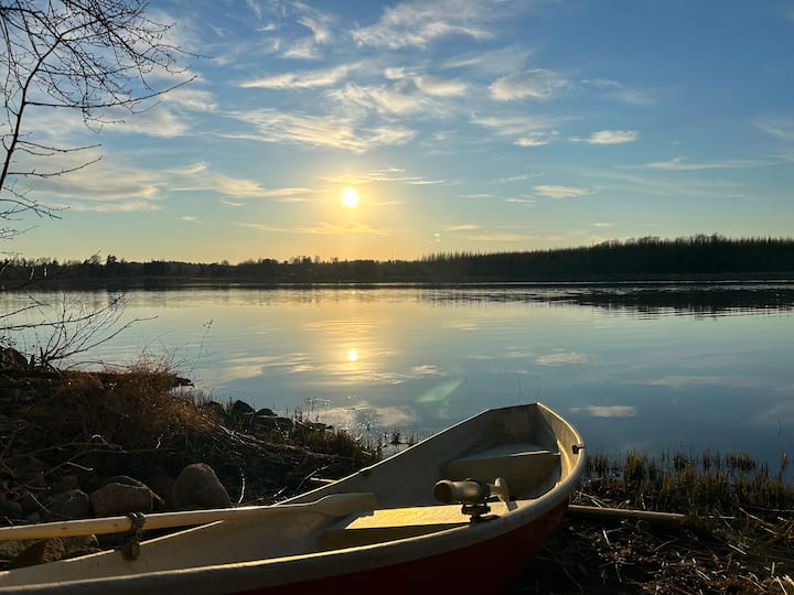 Villa Pitkäjärvi |Moderni Kivitalo Järvimaisemalla - Vantaa