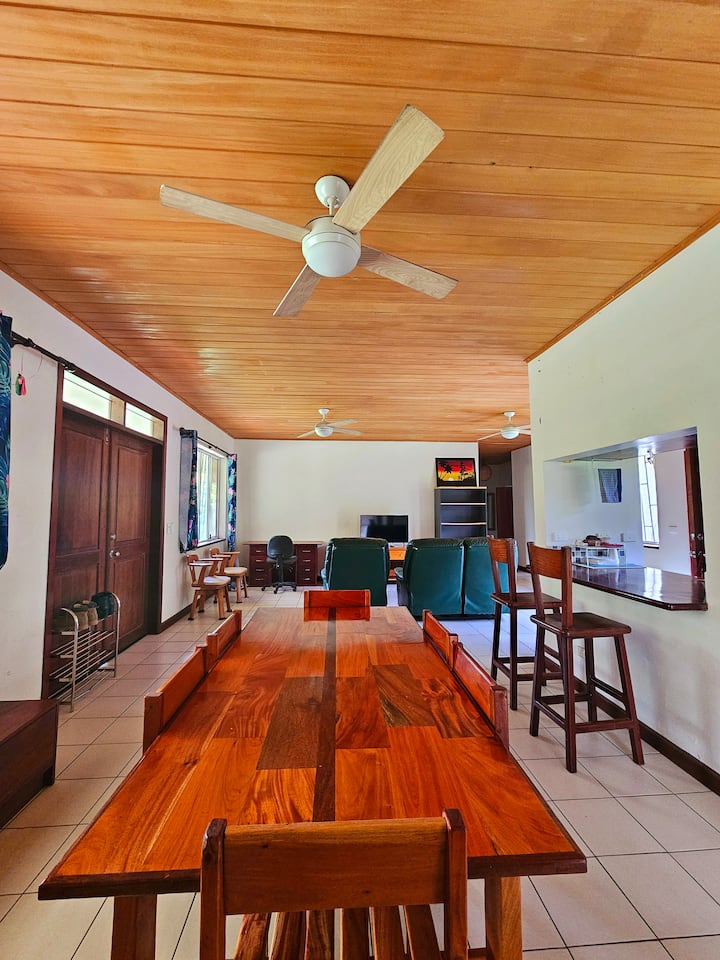 Mao's Place - Port Vila