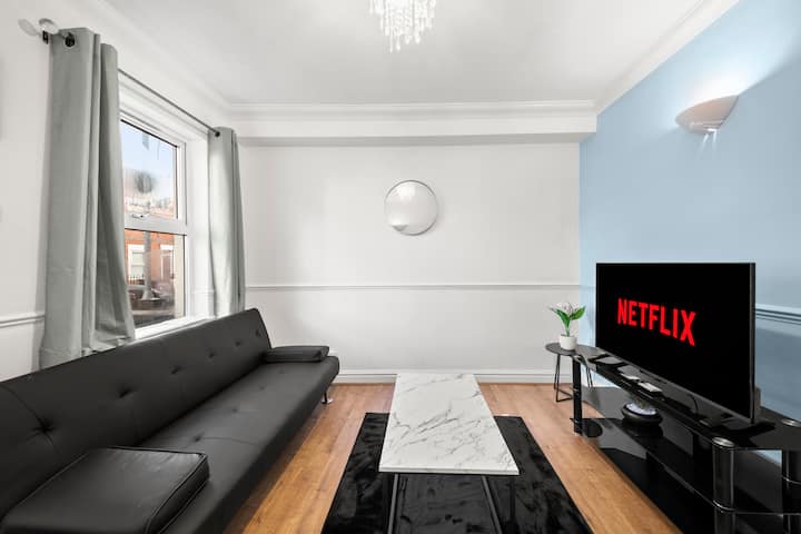 Contractor Monthly Discount With Parking - Reading