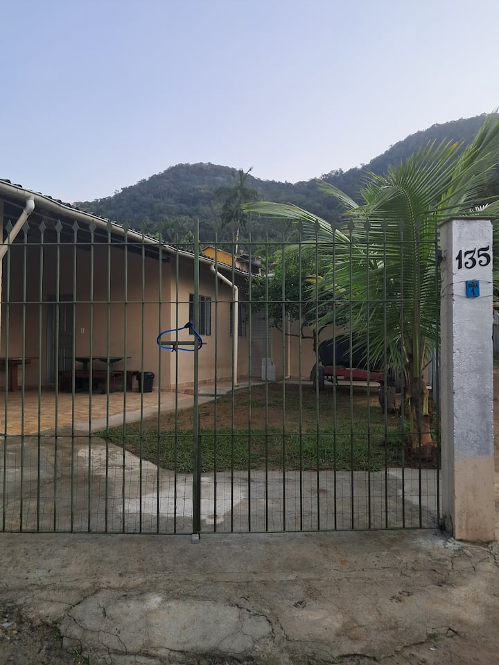Ubatuba Casa Para Alugar No Bairro Perequê Mirin - Ubatuba