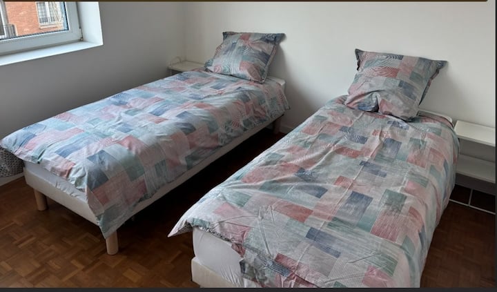 Chambre Privée Avec 2 Lits, Avec Espaces Communs - Dunkerque