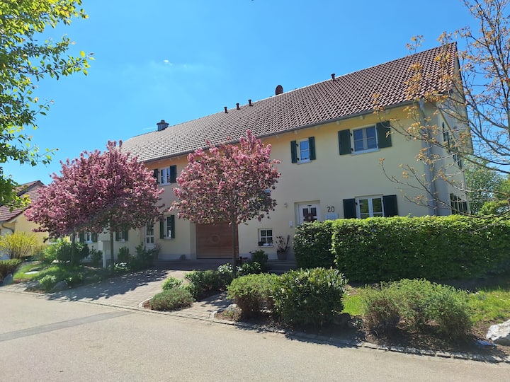 Natur-oase Am Radweg
Ferienwohnung 
Drei Linden - Memmingen