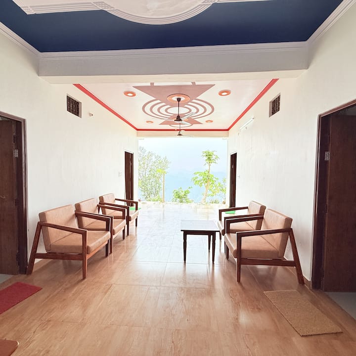 Peace,natural,quality Time With Friends And Family - Lansdowne, India