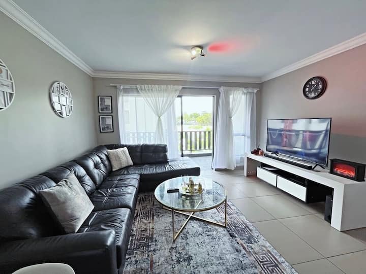 The Quiet Crest - Chartwell