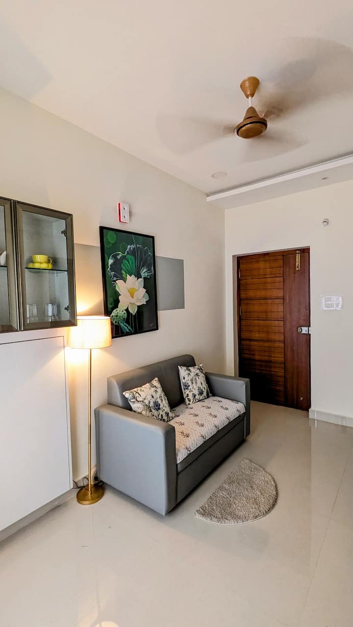 Zen Suite 1bhk Retreat-google/aig/amb - Hyderabad
