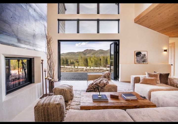 Baldy-view Luxury Mountain Estate | Ski Retreat - Sun Valley, ID