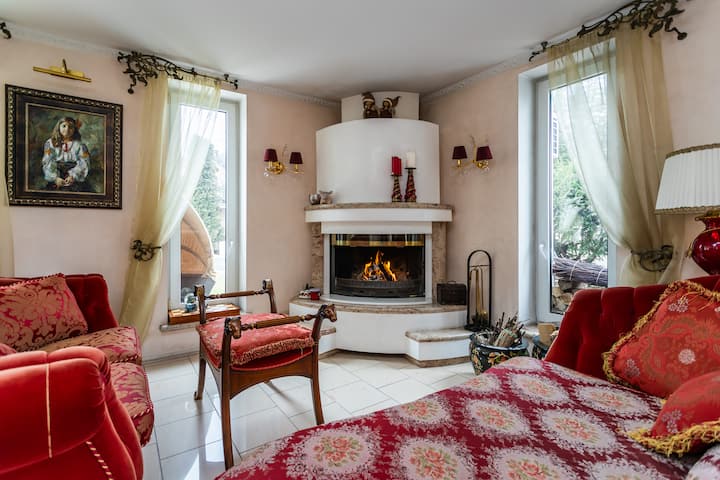 Casă Spațioasă șI Elegantă Lîngă Parc. - Chișinău