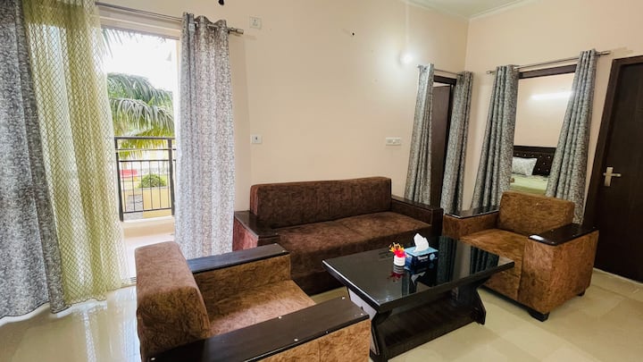 Leafora | Modern Boutique Apartment, Lucknow - Lucknow