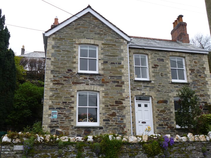 Norwood
Luxury Self Catering In Boscastle Cornwall - Boscastle
