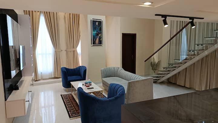 #9 Amanah Loft Apt | Experience Modren Living - Lahore